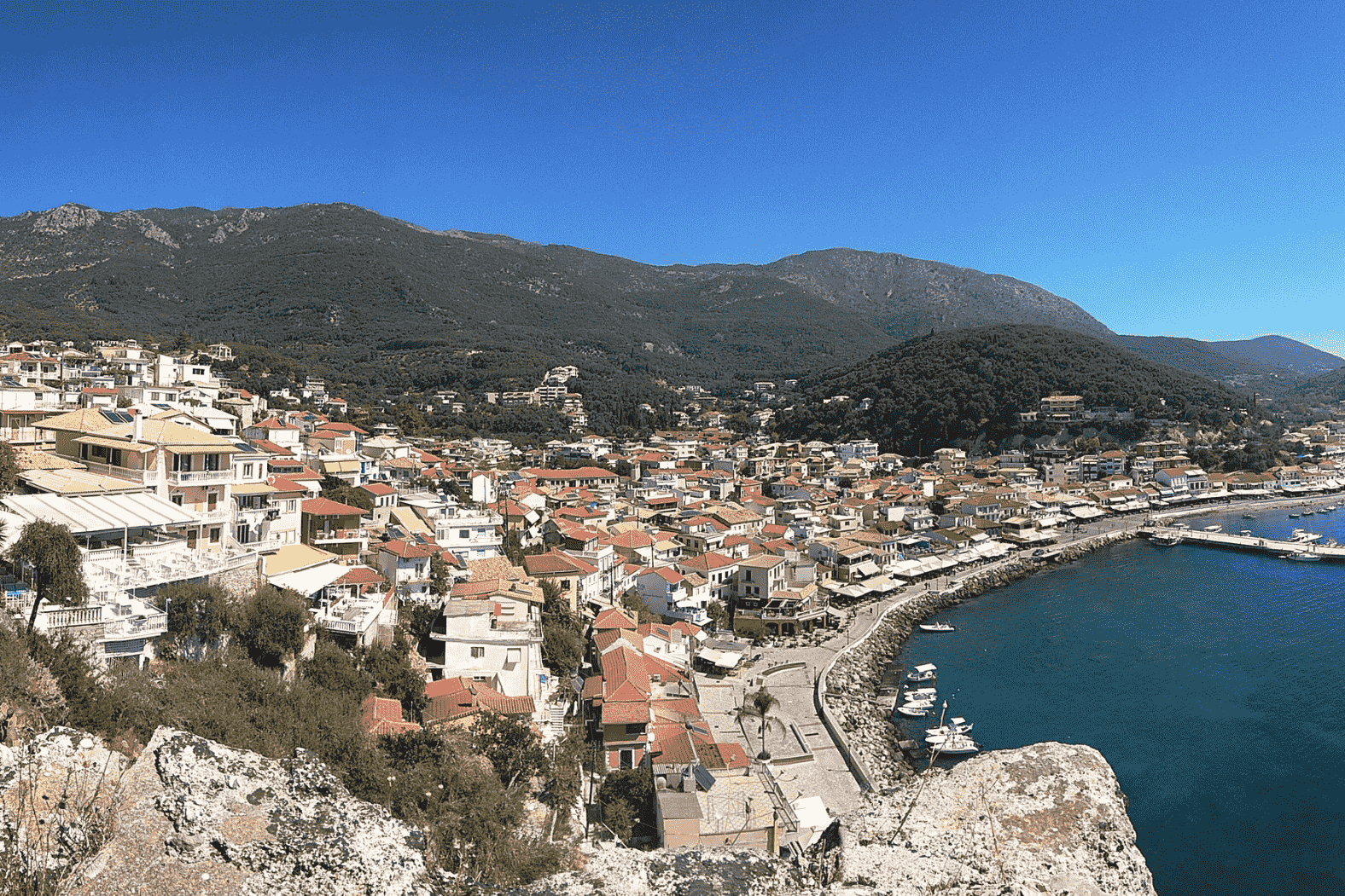 Flights to Preveza from East Midlands | East Midlands Airport